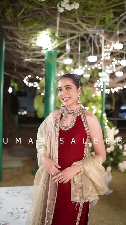 یشما گل بہن کی کی شادی پہ آدھے کپڑے پہن کر مردو کہ گلے ملتی رہی Youtube