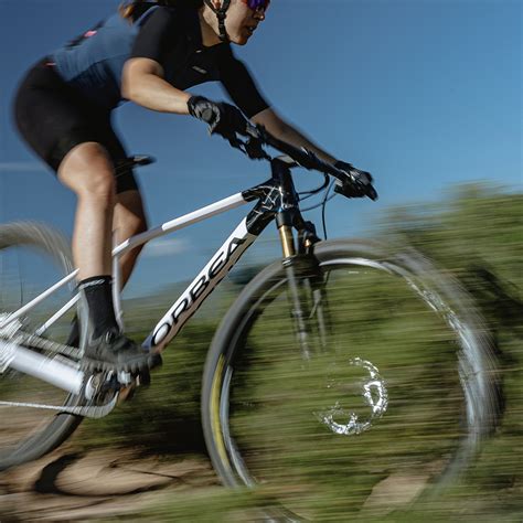 Orbea Alma M30 2024 Bicicleta Mtb Hardtail Xc 29 Cadru Carbon