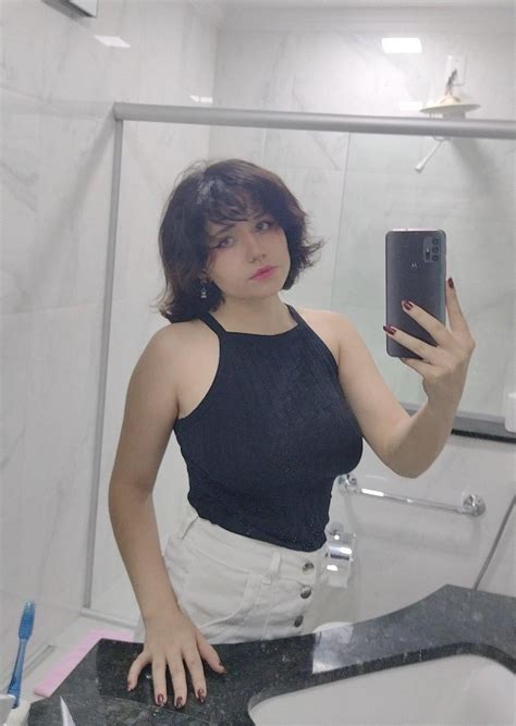 Mais Uma Com Carinha Pedindo Rola R Sinic Gostosa