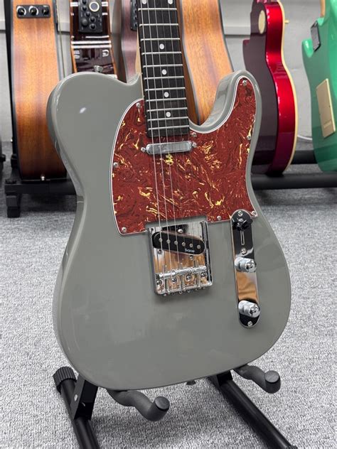 Sqoe Setl300 Telecaster Hobbies And Toys Music And Media Musical Instruments On Carousell