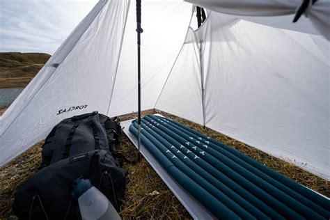 Inflatable Trekking Mattress Mt500 Air Petrol Blue Decathlonb2b