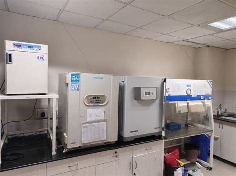 Facilities NEUROELECTRONICS LAB