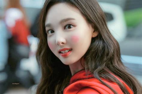 Twice Na Yeon Twice Na Yeon Kpop Idol Taetae K Pop Hiro3712