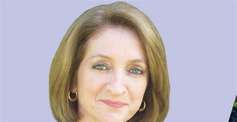 Alyssa Maxwells Instagram Twitter And Facebook On Idcrawl