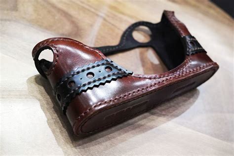 Meteor Hk More Pictures Of The Meteor Leather Case V2