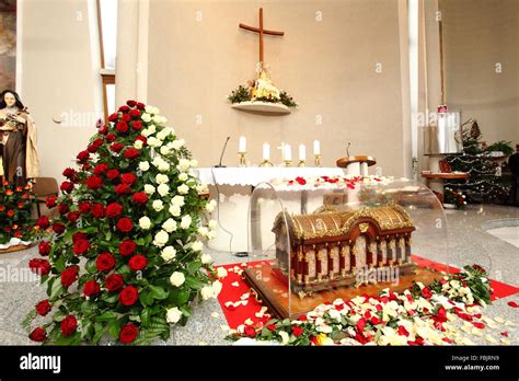 The Relics Of St Therese Of Lisieux At Lady Of Seven Sorrows Church