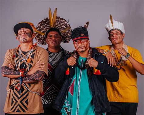 Brô Mcs Leva Rap Indígena Ao Palco Do The Town Em São Paulo Notícias