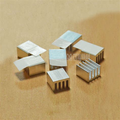 ครีบแผ่รังสีอลูมิเนียมอิเล็กทรอนิกส์14 14 10เราเตอร์ขนาดเล็กเมนบอร์ด Cpu พร้อมนำความรร้อนคงที่