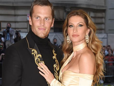 Tom Brady And Wife Gisele Bündchens Great Real Estate Carve Up