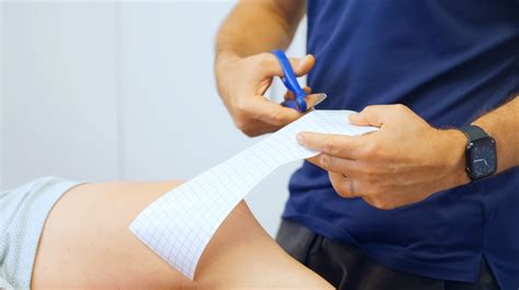 Patella Realignment Taping Lateral Shift And Rotation Correction Golevita