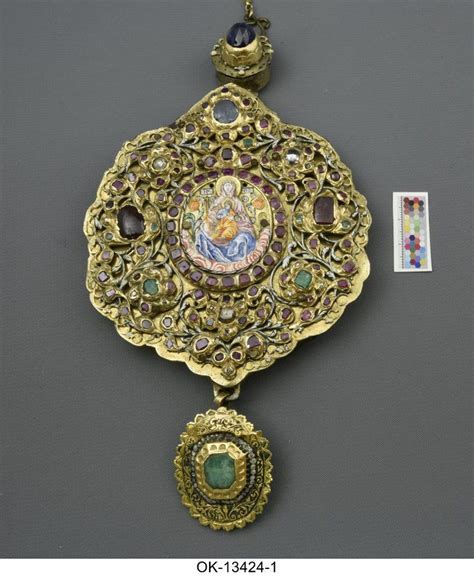 Панагия. Начало XVIII в. | Bracelet watch, Jewelry, Accessories