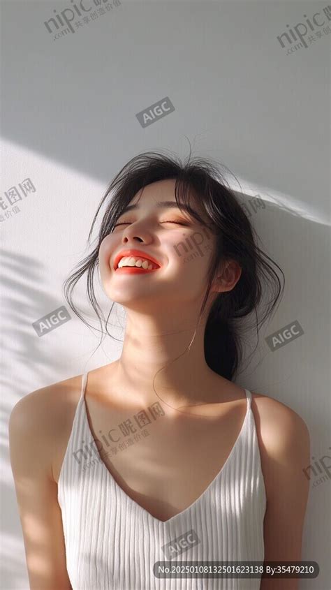 Ai创作图女神壁纸 女生壁纸 穿吊带的女生 清纯少女清纯女孩 青春芳华 高清美女图 日系韩系女孩 午后沐浴阳光下的美女 Ins风人物 盐系风 治愈系女孩 笑眯眯女孩 仙气清冷少女壁纸图片 吐