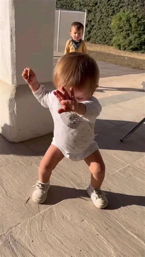 18 Reactions · 648 Shares Elite Outlet Store Eliteoutletstore · Original Audio Komik