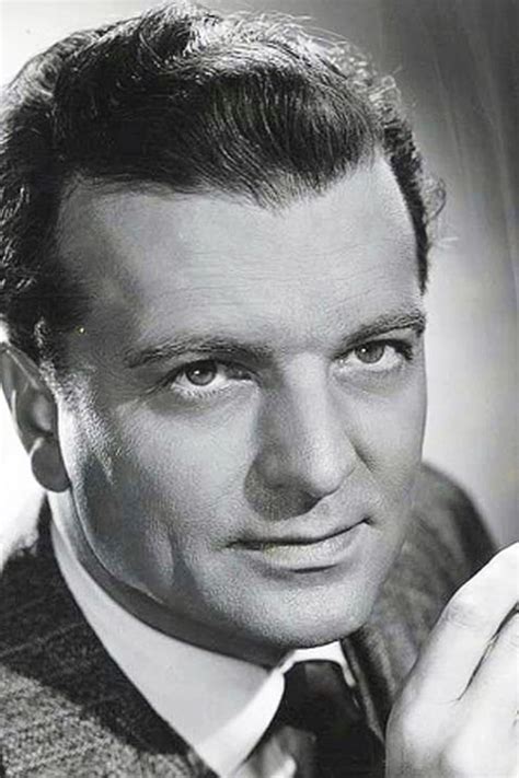 John Loder About Entertainmentie