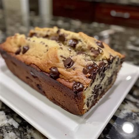 Delicious Cream Cheese Chocolate Chip Banana Bread For A Healthy Treat