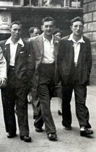 Do You Remember Photographer Arthur Fields Of Oconnell Bridge