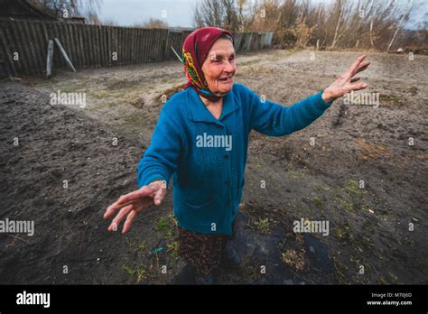 Ukraine Chernobyl Exclusion Zone People Who Came Back To The