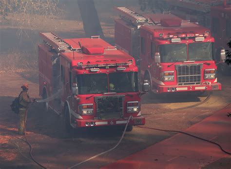2 County Fire Captains Made More Than 400000 In Overtime Who Else