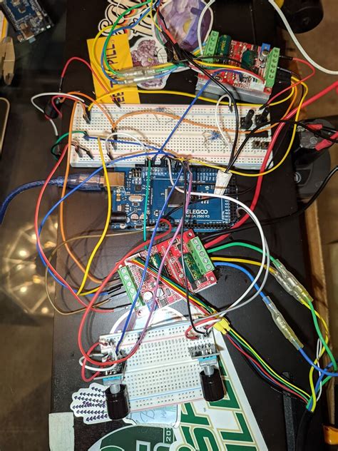 Two BLDC Motors With Independent Drivers And Rotary Encoders Not Working Individually Motors