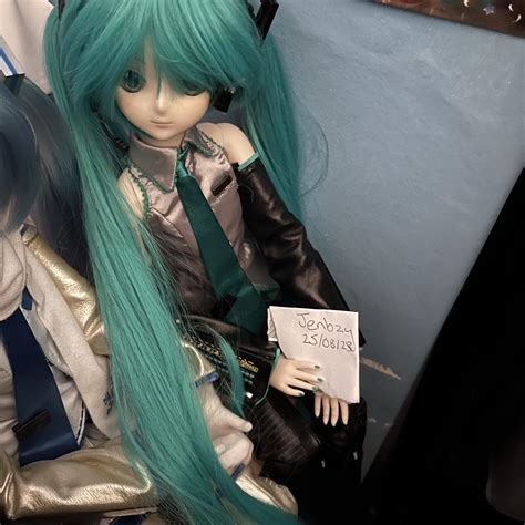 Hatsune Miku Dollfie Dream Doll Includes Box Depop