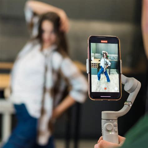 Desconecta Este Hombre Decidió Probar Su Nueva Hamaca Y La Experiencia Terminó Con