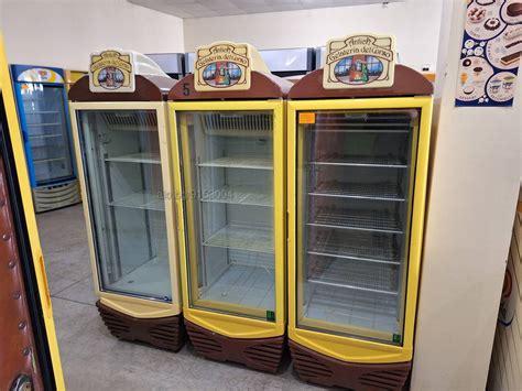 вертикални витрини минус Фризер Fr Хладилници Фризери Бургас вертикални витрини минус
