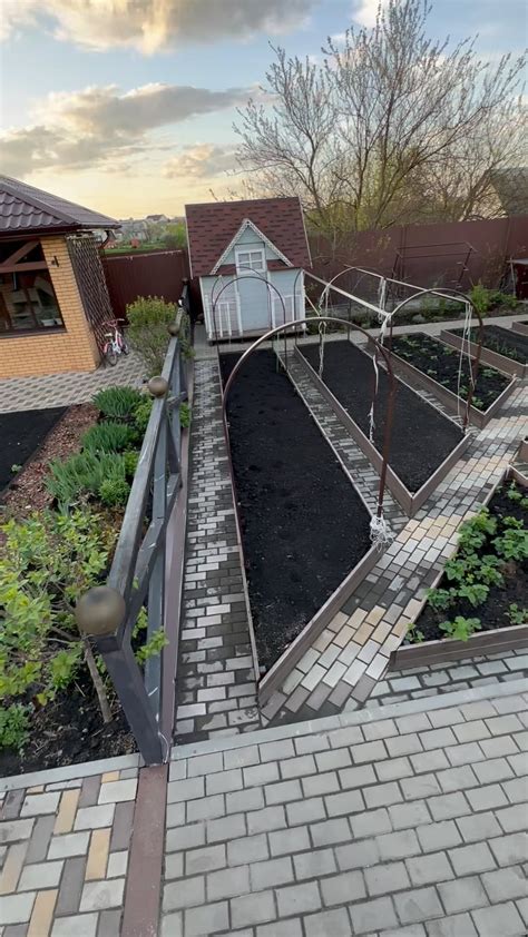 Загородная жизнь в КУРСКЕ! | Делали грядки из террасной доски ...