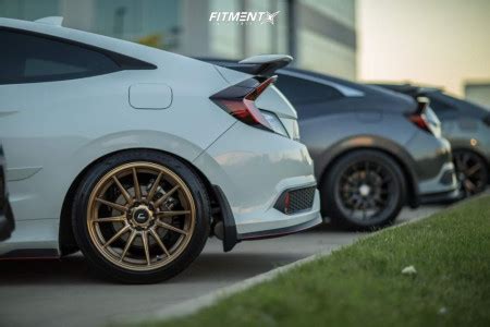 2019 Honda Civic Si With 18x9 5 Cosmis Racing R1 And Goodyear 235x40 On