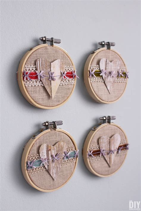 Embroidery Hoop Valentine Art 25 Sweet Valentines Day Ideas