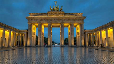 Brandenburg Gate Berlin Wallpapers 44 Images Wallpapercat