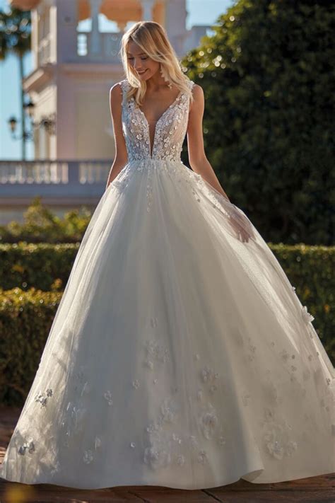 Brautkleider ️ Und Brautmode Im Hochzeitshaus Boos