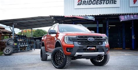 7 Mods To Ramp Up The Sex Appeal On Your American Trailer Hauler