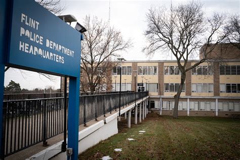 Police investigate fatal shooting of 16-year-old in Flint - mlive.com