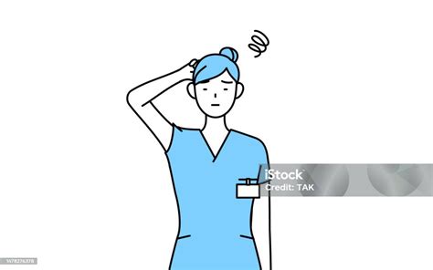 여성 간호사 물리 치료사 작업 치료사 언어 치료사 간호 조무사가 제복을 입고 괴로워하며 머리를 긁적입니다 가정간병인에 대한 스톡