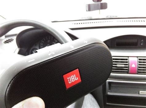 Jbl Trip Test G O Nik Kt Ry Przyda Si Nie Tylko W Aucie Vipmultimedia