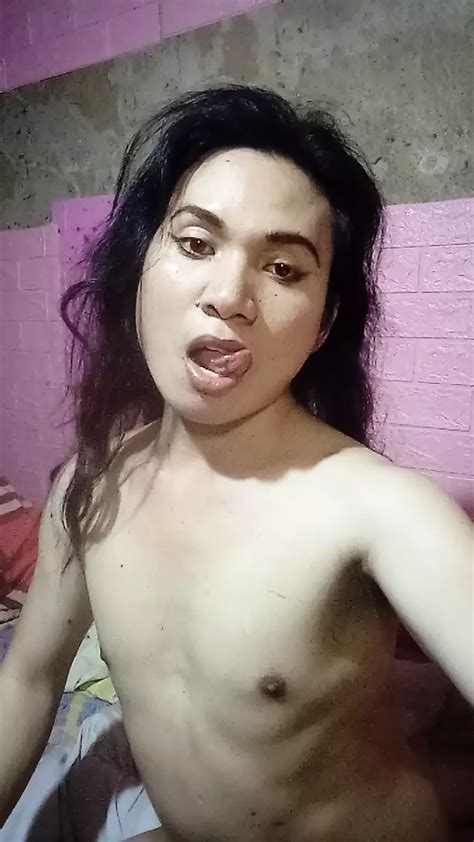 Reyna Is Looking For Her Daddy Again Because She Fucked Again After