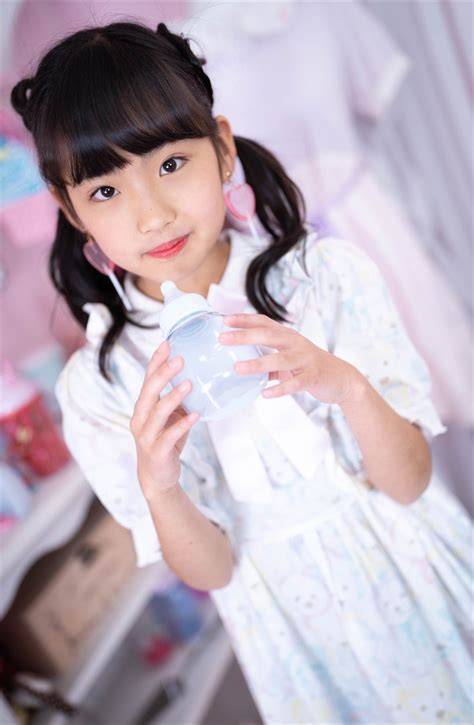 Yuriaちゃん（js4）個撮 In 秋葉原コラボスタジオ ベアトリーチェのニューロマンサー