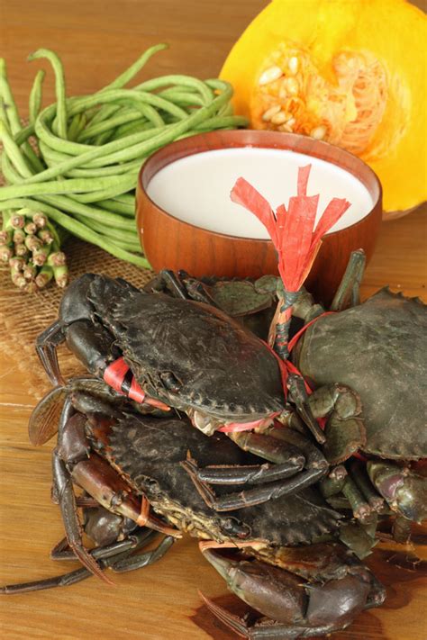Ginataang Alimango Crabs In Coconut Milk Foxy Folksy
