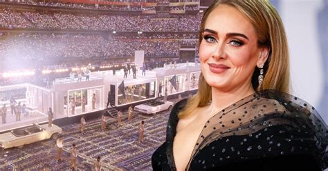 Fans Hilarious Interpretations Of What Adele Was Mouthing At The Super Bowl Were On Point