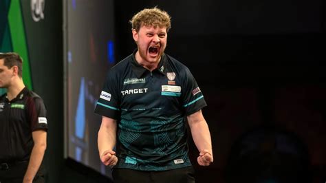 Kevin Doets Overleeft Vier Matchdarts En Stunt Met Plek In Achtste
