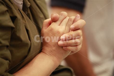 [기도 손 일러스트] 무료 다운로드 감동적인 기도 손 일러스트로 마음을 안정시켜보세요