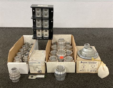 Power Distribution Block Aluminum Connectors Compression Lugs Fixture Hangers Hardware