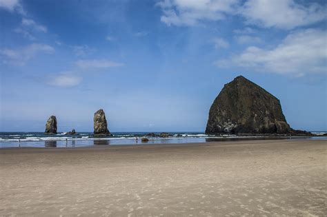 Haystack Rock Oregon Cannon Beach Free Photo On Pixabay