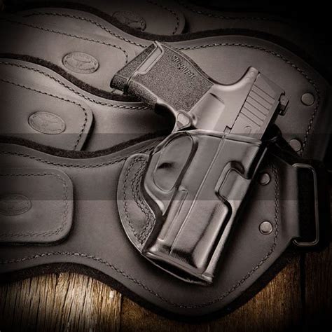Bulman Gunleather Custom Leather Holsters Belts Kydex