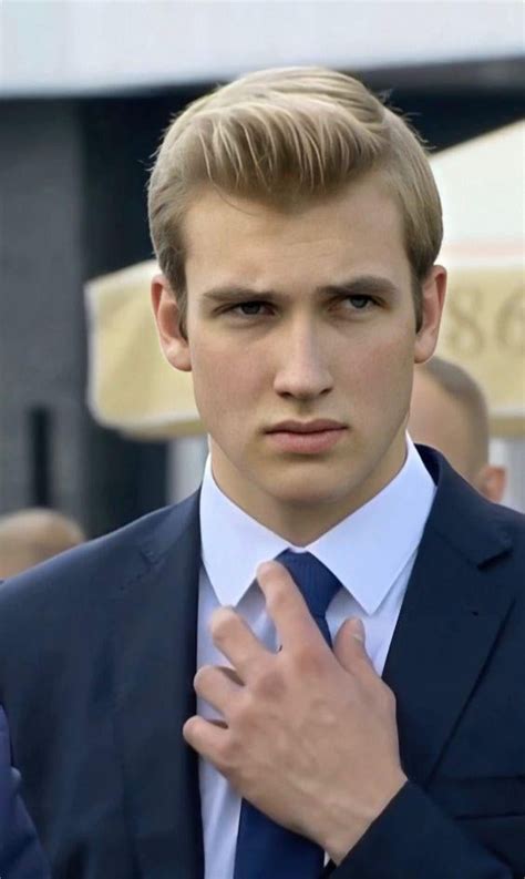 “Đệ Nhất Công Tử” đẹp Trai Nhất Thế Giới Từng Gây Bão Tiktok Với Ngoại