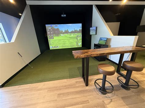 Elevation Golf Club Premium Indoor Golf Experience In Castle Rock