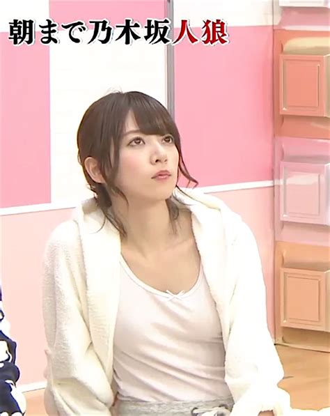 乃木坂46橋本奈々未ちゃんがパジャマ姿で胸の谷間を見せちゃった！？ Akb48の画像まとめブログ ガゾ速！