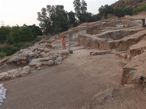Colossal Ancient Structures Found At Gath May Explain Origin Of Story