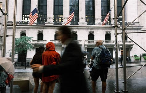 Фондовый рынок США упал на опасениях за мировую экономику