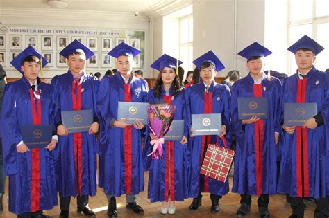 МУИС ийн 2015 2016 оны хичээлийн жилийн бакалаврын төгсөлтийн баяр… Монгол Улсын Их Сургууль